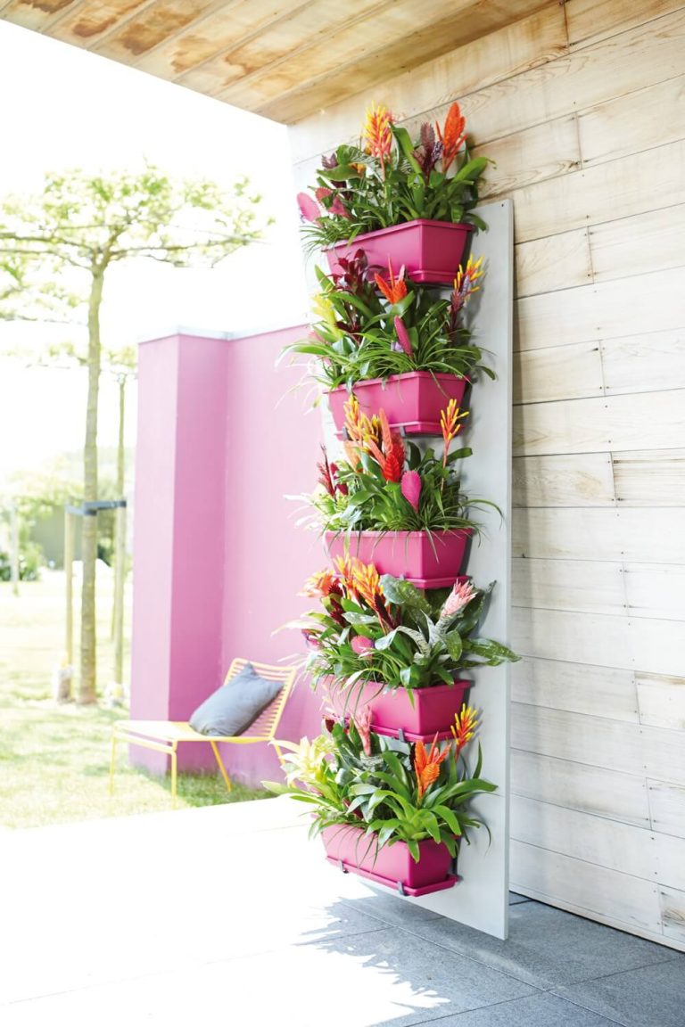 61+ Stunning Vertical Garden Ideas That Will Brighten Up Your Yard ...