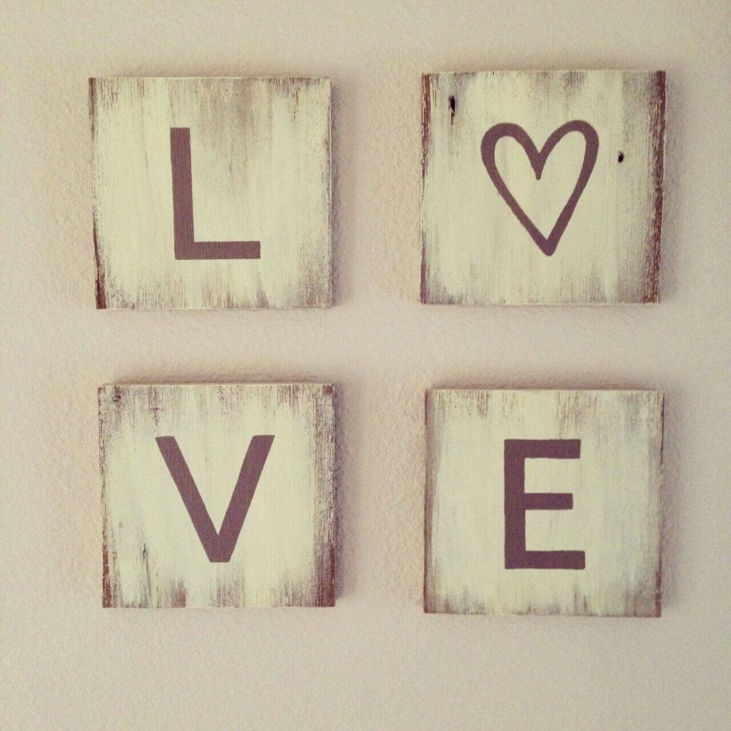31+ Heartwarming Love Wood Sign Ideas to Personalize Your Home (2024)