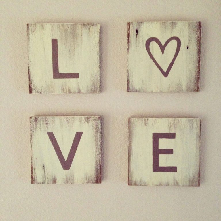 31+ Heartwarming Love Wood Sign Ideas to Personalize Your Home (2024)