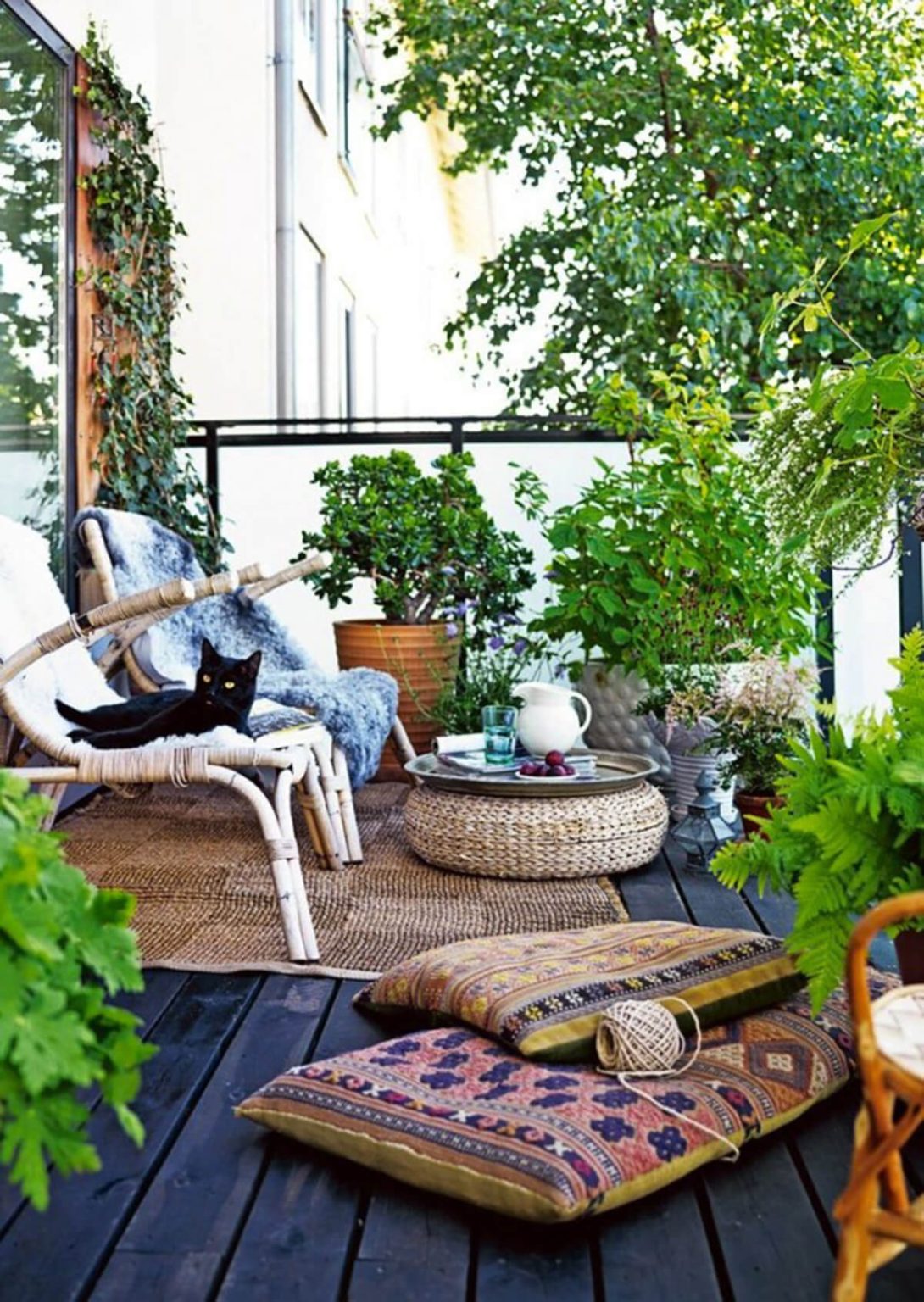 50 Amazing Balcony Garden Designs & Ideas - FarmFoodFamily