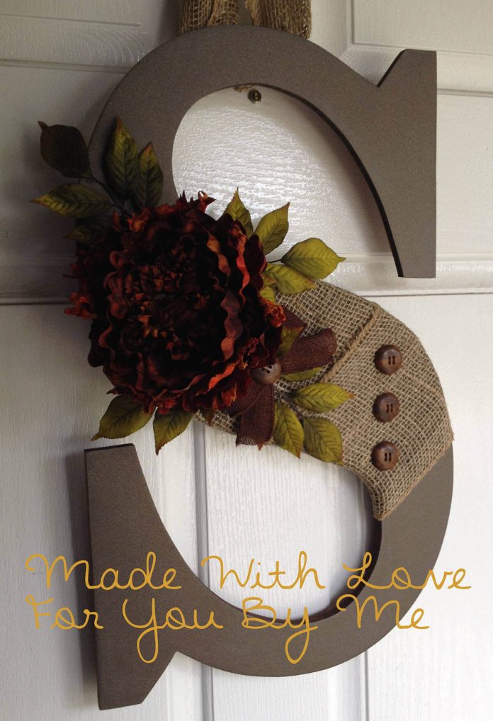 71+ Beautiful DIY Fall Door Wreath Ideas That Impress Your Visitors