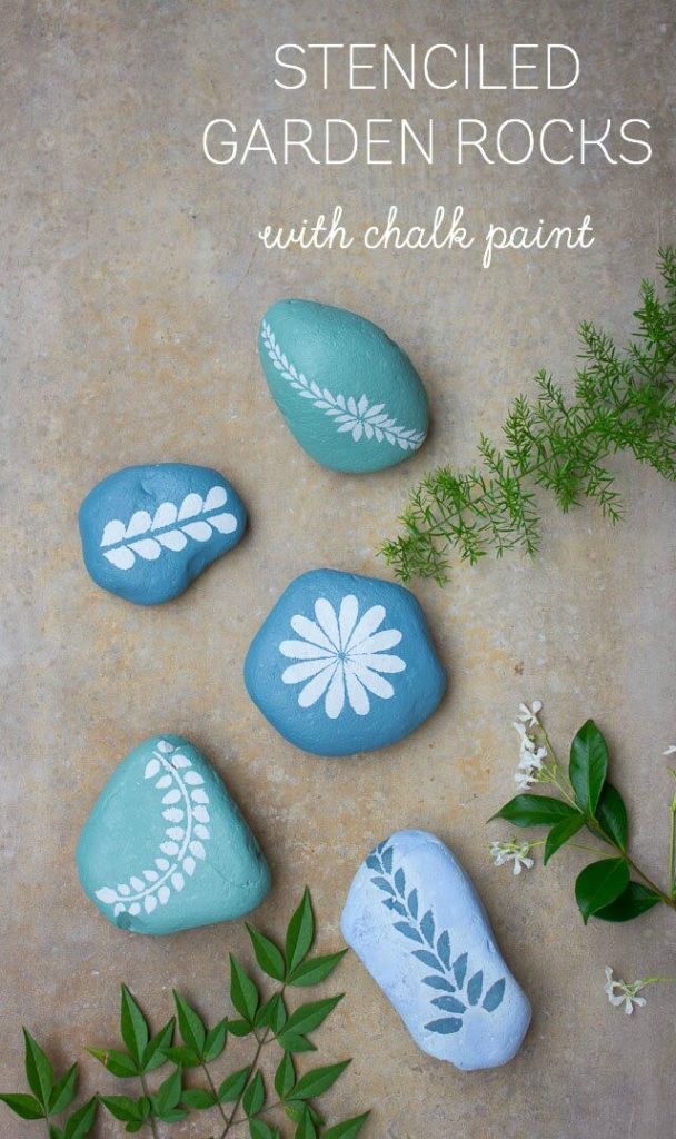 27 DIY Painted Garden Decoration Ideas To Brighten Up Your Backyard