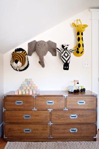 Create a Zoo Bedroom Theme in a Baby Nursery (18 Ideas)