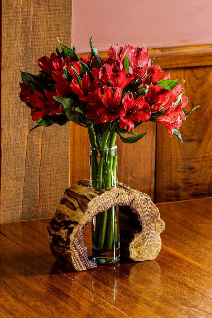 Transform Your Space: 34+ Unique DIY Tree Log Decor Ideas (2024)