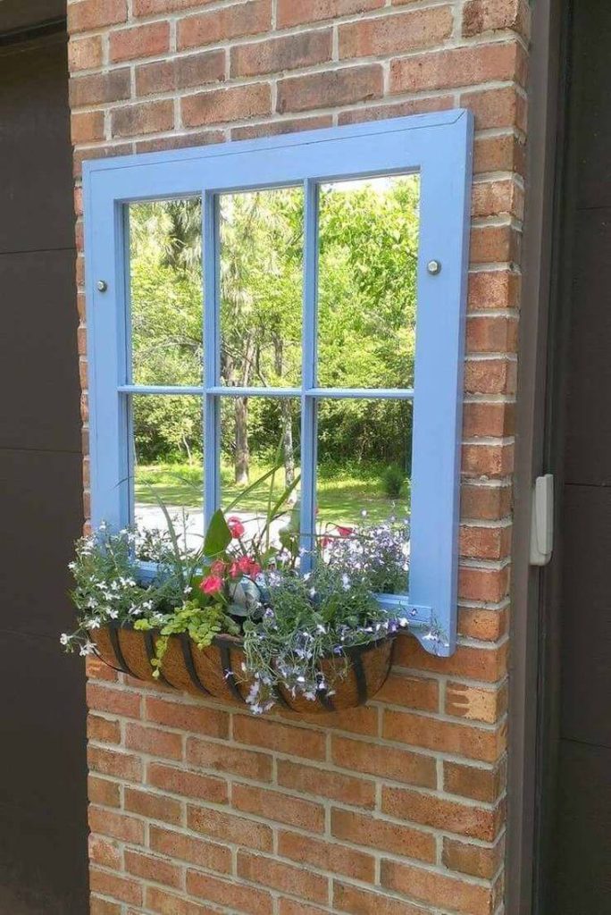 15+ Best DIY Outdoor Window Decor Ideas For Your House (2024)
