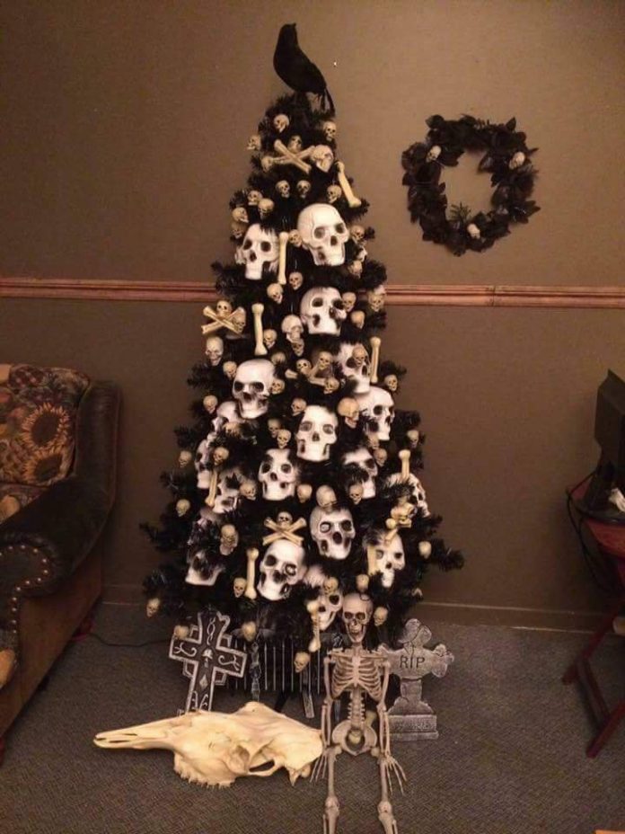 14 Halloween Trees That Will Take Your Love For This Date To Another Level