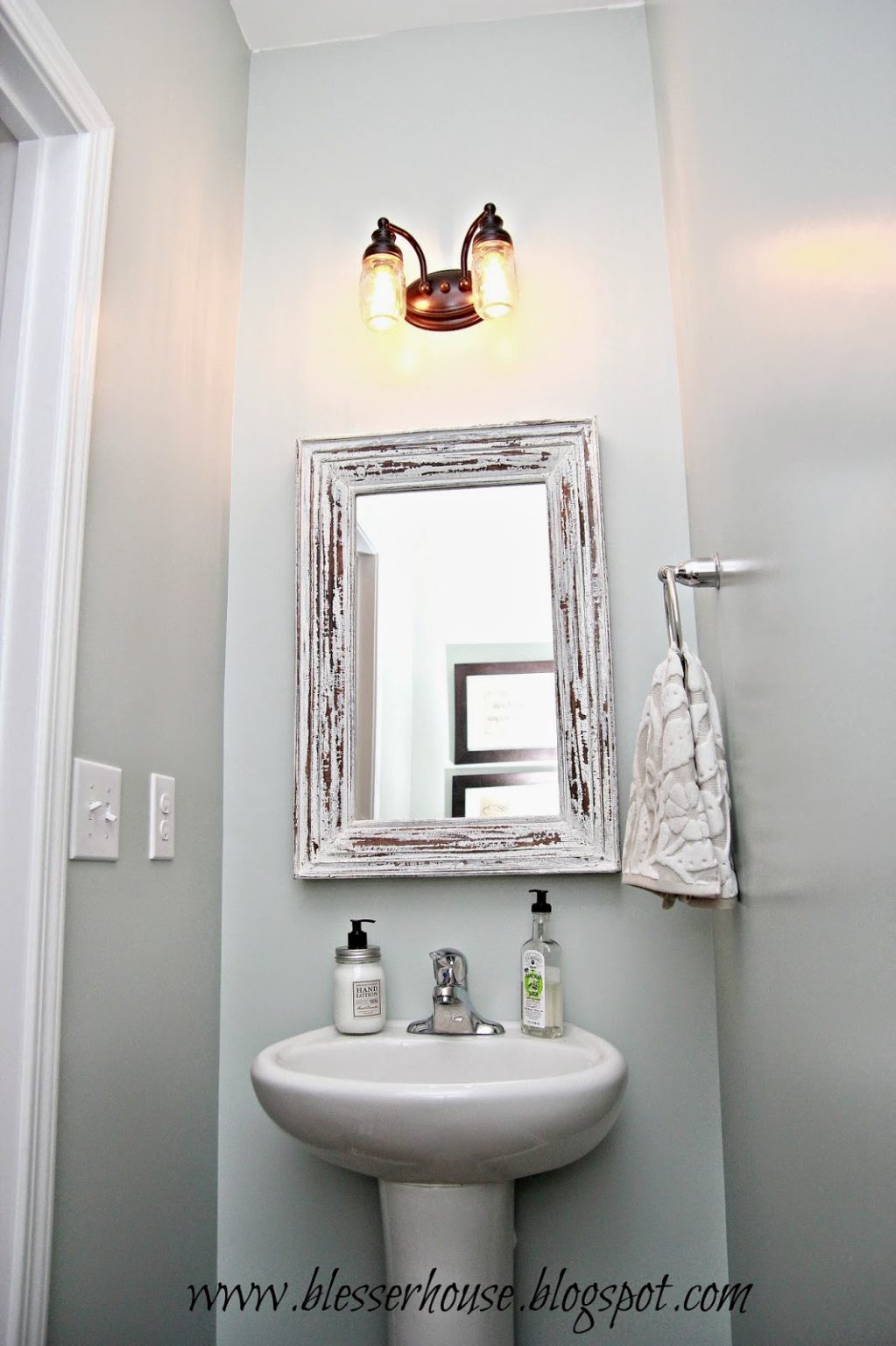 21+ Cheap and Easy DIY Bathroom Ideas & Projects For 2024
