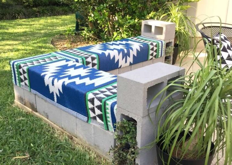 20+ Best Outdoor Cinder Block Bench Ideas & Designs For 2024