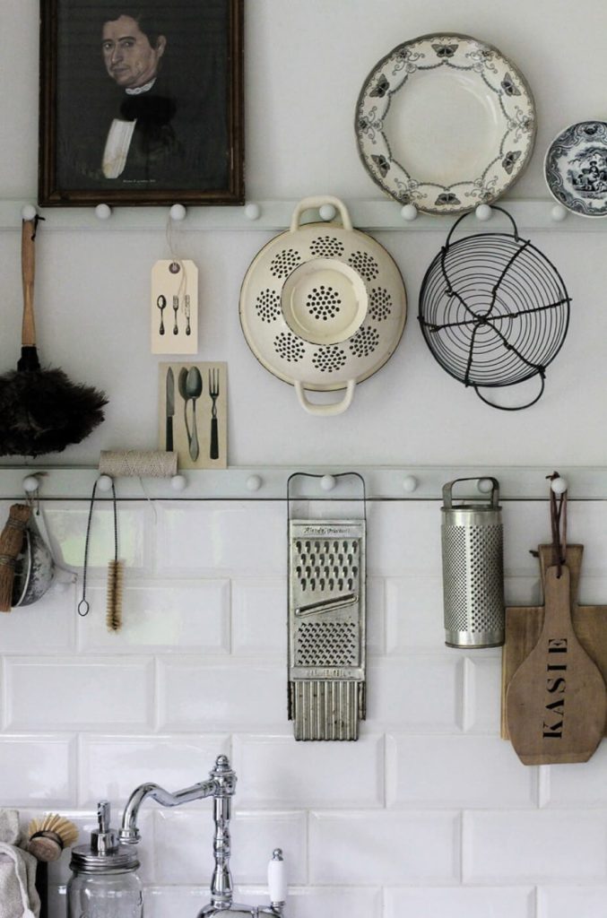 25+ Beautiful Vintage Storage Decor Ideas & Designs For 2024