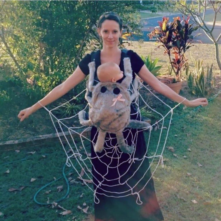 22+ Inexpensive Costumes for Kids and Adults That Can be Made at Home
