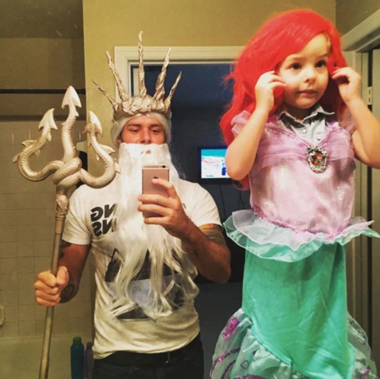 22+ Inexpensive Costumes for Kids and Adults That Can be Made at Home