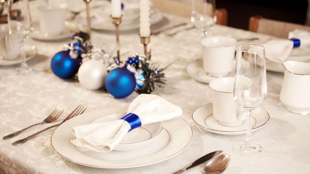 45+ Gorgeous Blue Christmas Decorations to Elevate Your Festive Spirit 2024