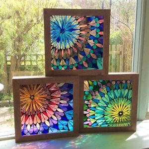 20+ Creative Repurposed Old Window Decor Ideas & Designs For 2024