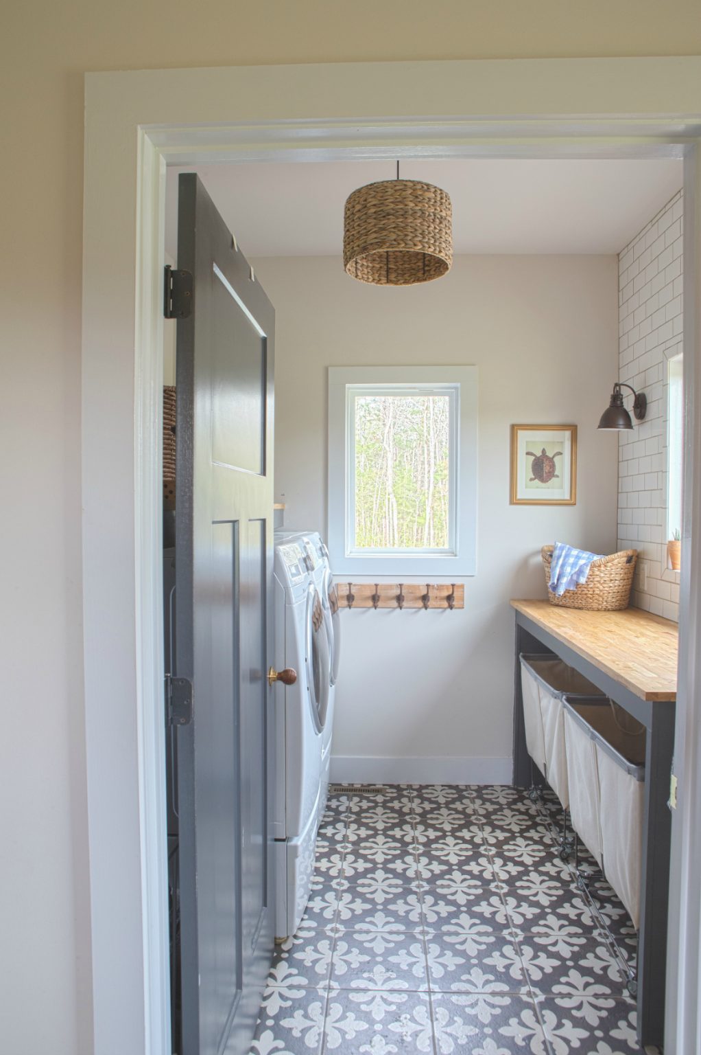 10+ Best Laundry Room Lighting Decor Ideas & Designs In 2024