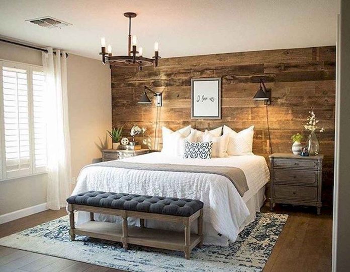 25+ Stunning Farmhouse Master Bedroom Decor Ideas & Designs In 2024