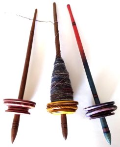 25+ Creative Ways To Repurpose Spindle (Ideas & Designs With Instructions)