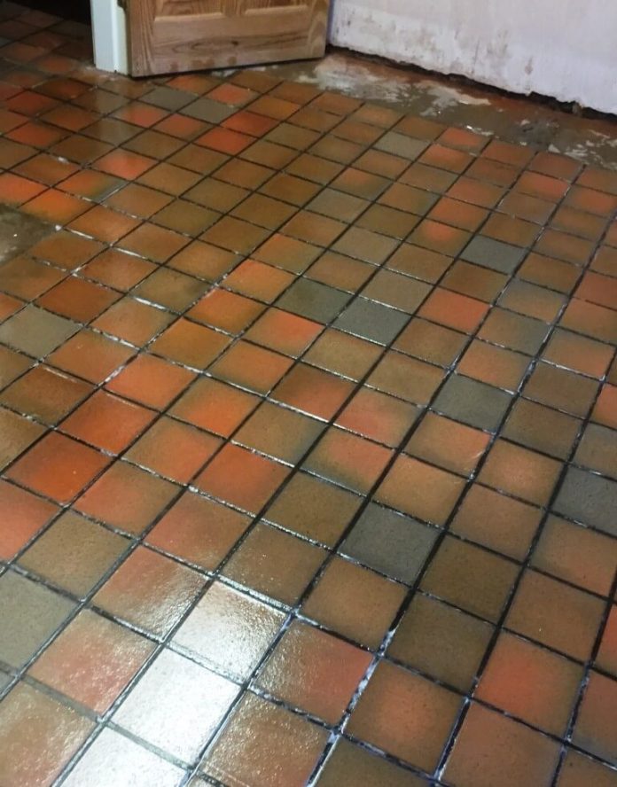 40+ Best Outdoor Tile Ideas & Designs, Pictures For Your Patio in 2024