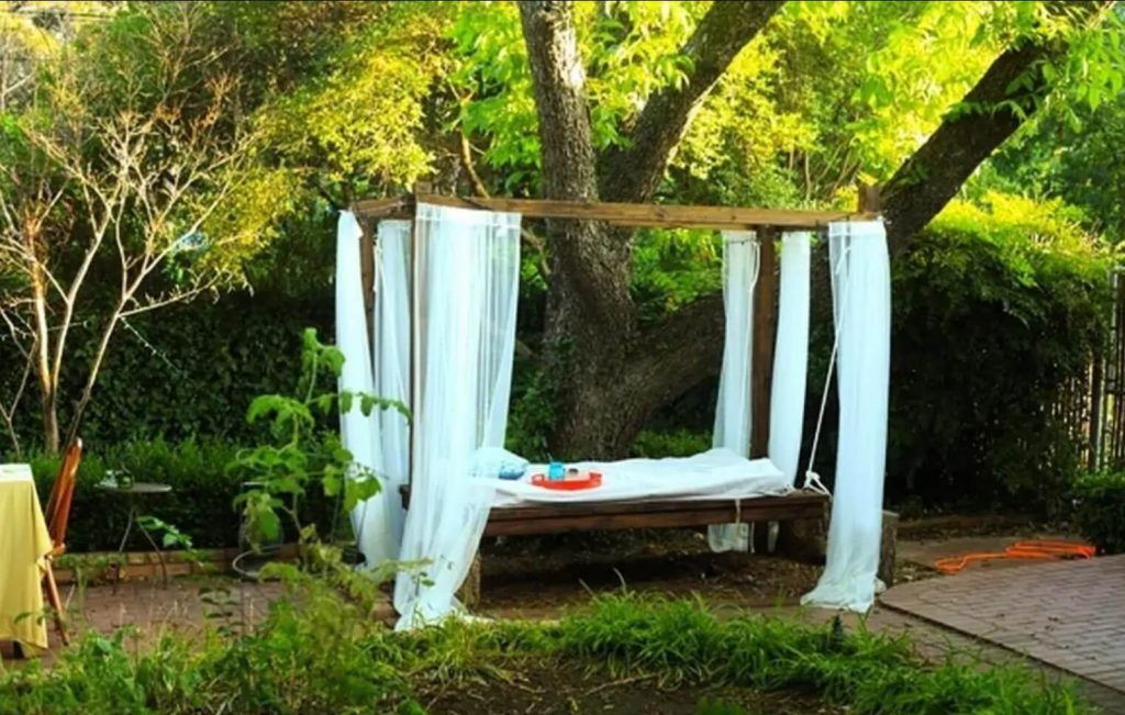 27+ Magical Backyard Ideas and Designs That You Can Try For 2024
