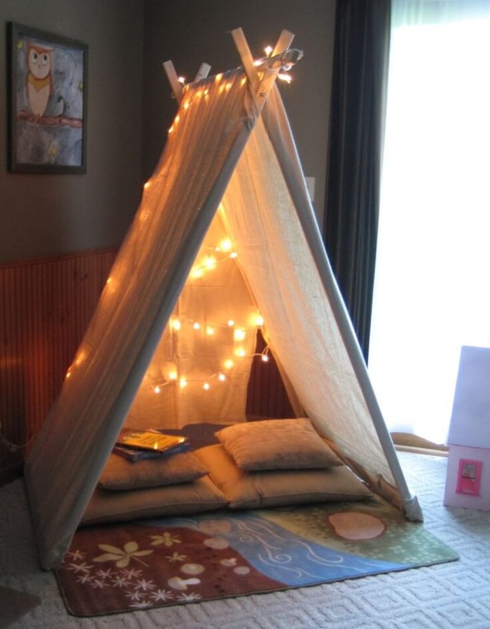 38+ Fun and Easy DIY Tent Ideas & Projects For Your Kids (Indoor & Outdoor)