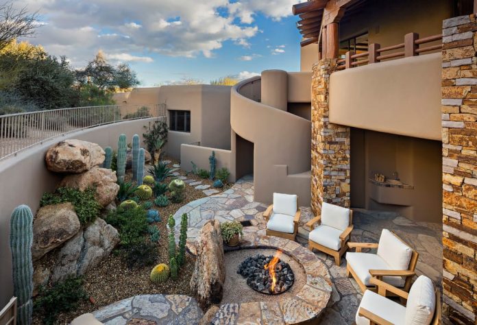 25+ Awesome Arizona Backyard Landscaping Ideas On A Budget (2024)