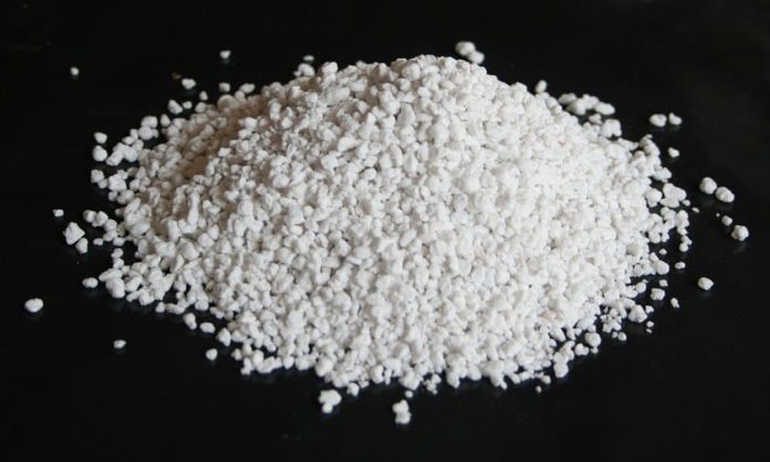What Is Perlite? How To Use It In Your Garden [Ultimate Guide]