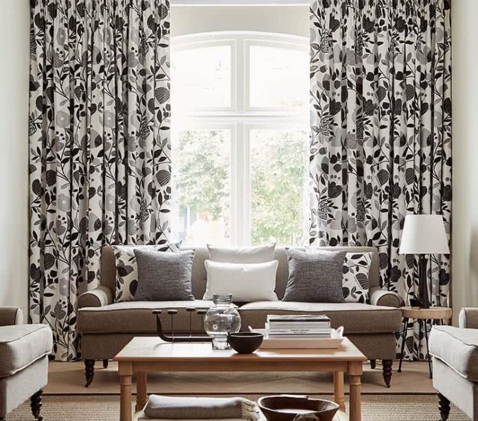 What Color Curtains Go Best With Gray Walls? [30 Ideas With Photos]