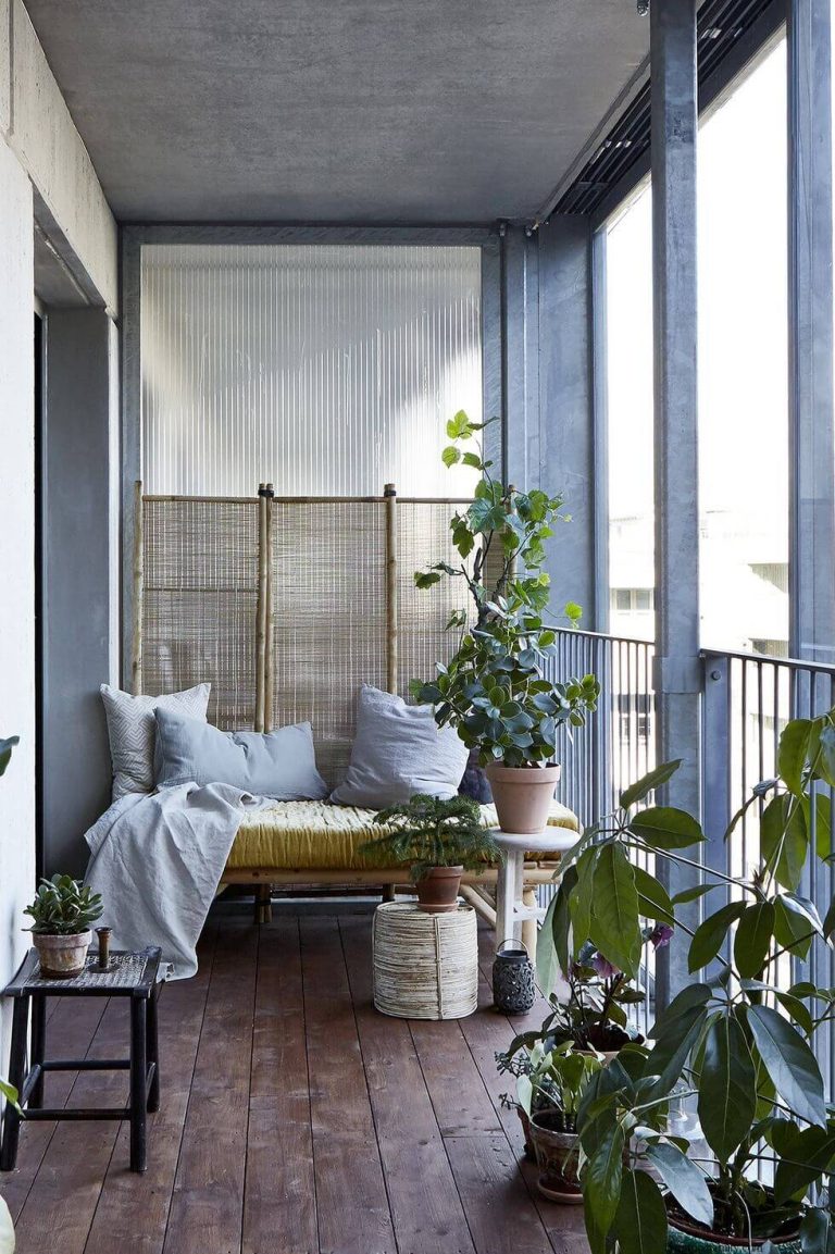 31+ Best Tiny Condo Balcony Patio Ideas & Designs For Privacy 2024