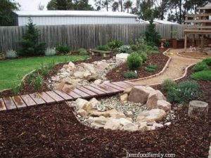 18+ Best Drainage Ditch Landscaping Ideas & Designs For Your Yard