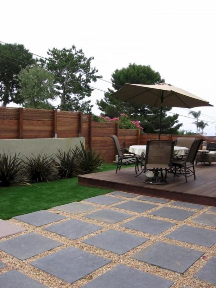 55 Easy and Inexpensive Floating Deck Ideas For Your Backyard (2024)
