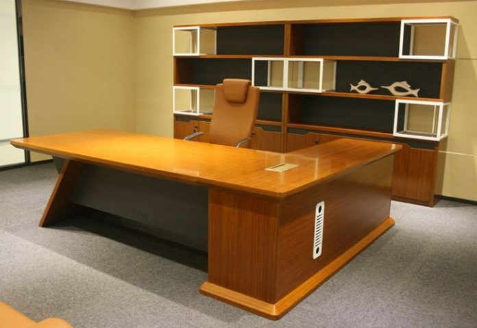 30 Budget-Friendly Office Furniture Table Ideas and Designs (2024)