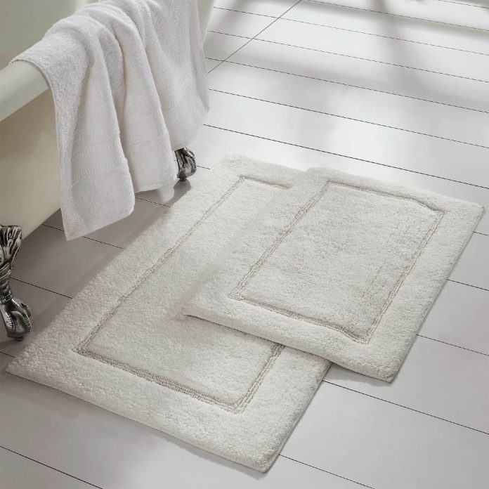 35+ Best Bathroom Rug Ideas and Designs (Photos) For 2024