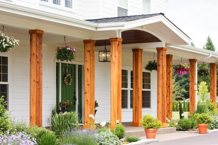 35+ Best Porch Post and Column Ideas and Designs On A Budget (Photos ...