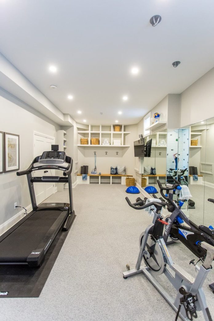 35+ Best Basement Home Gym Ideas and Designs On A Budget (Photos)