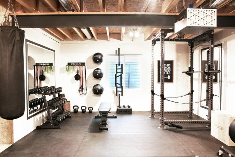 35+ Best Basement Home Gym Ideas and Designs On A Budget (Photos)
