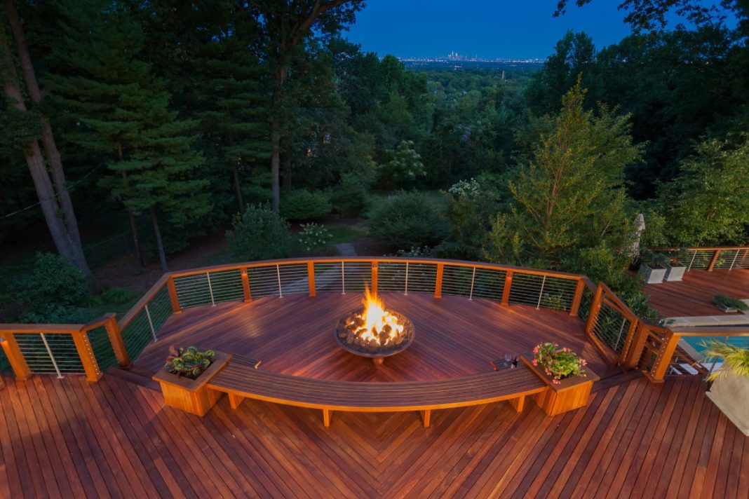 65+ Best Deck Color Ideas and Designs For 2024 (With Pictures)