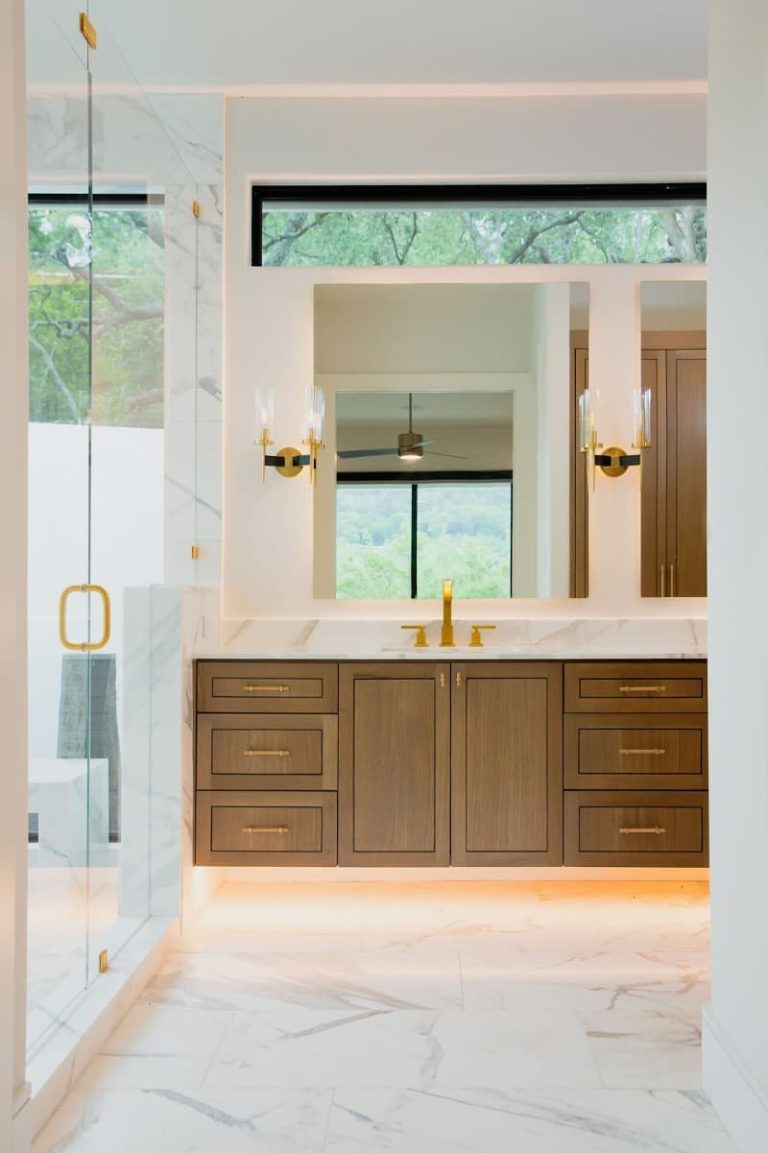 35+ Best Bathroom Cabinet Ideas and Designs For Storages (Photos)