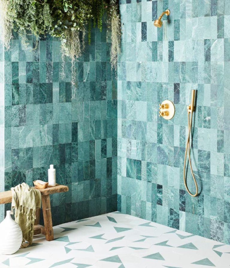 35+ Best Walk-in Shower Tile Ideas and Designs In 2024 (With Pictures)