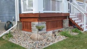 Mobile Home Skirting: Benefits, Options, and 10 Ideas (Ultimate Guide)