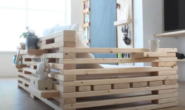 35+ Easy and Creative DIY Couch Ideas and Plans (Photos)