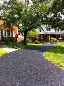14 Best Driveway Alternatives to Asphalt, Driveway (With Pictures)