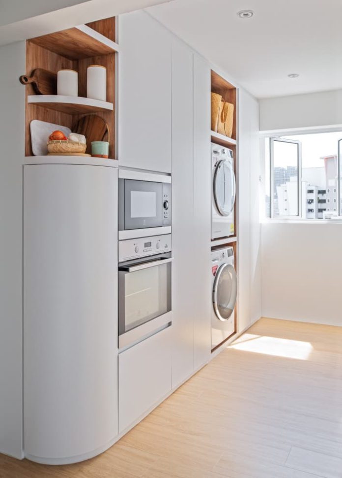 30 Laundry Closet Ideas That Will Save You Space (With Photos)