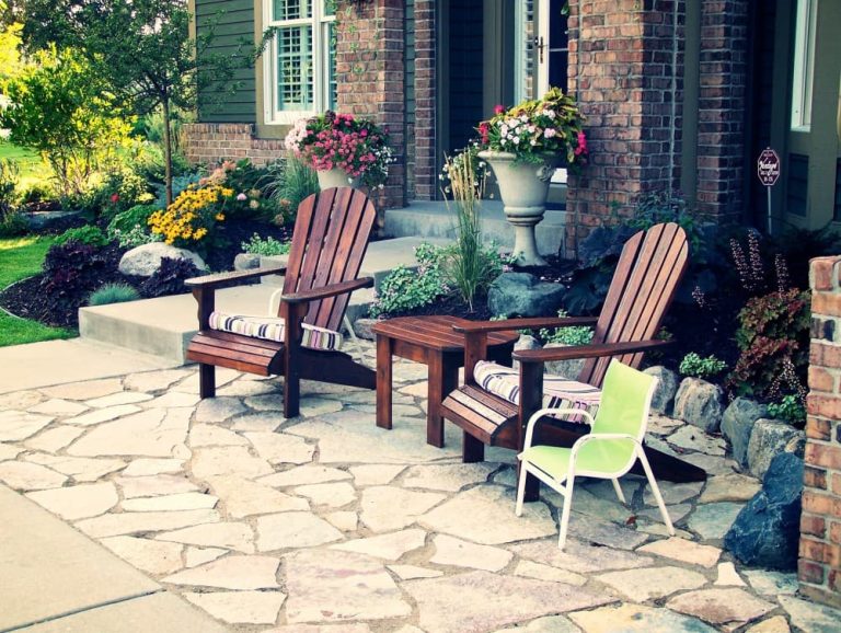 20 Stunning Flagstone Patio Ideas and Designs (With Pictures)