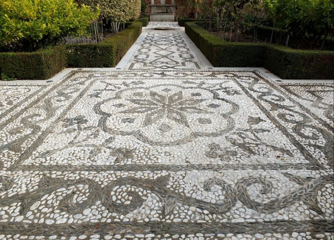43 Best Stone Walkway Ideas and Designs for Your Garden (2024)