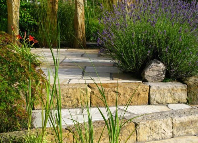 43 Best Stone Walkway Ideas and Designs for Your Garden (2024)