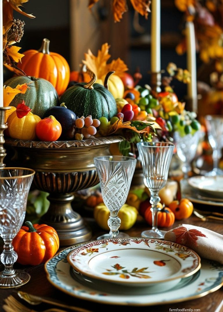 40+ Gorgeous Thanksgiving Table Ideas to Impress Your Guests (2024)