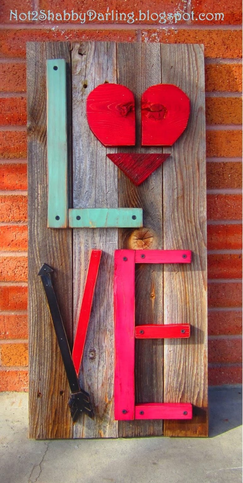 31+ Heartwarming Love Wood Sign Ideas to Personalize Your Home (2024)