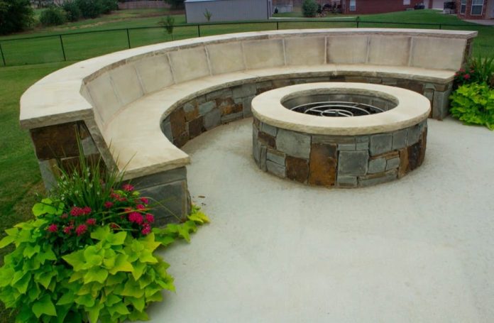 38 Stunning Backyard Seating Ideas to Transform Your Outdoor Space