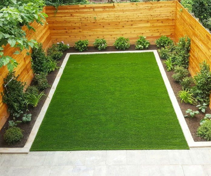 How to Install Turf in Your Backyard (4 Easy Steps) – FarmFoodFamily