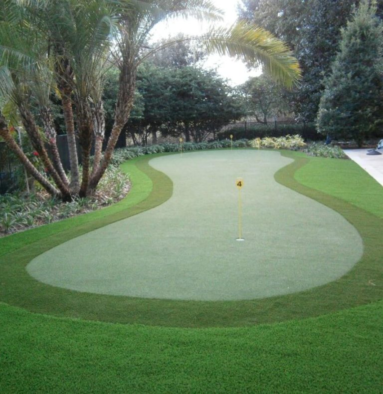15 Amazing Backyard Putting Green Ideas to Elevate Your Golf Game (2024)
