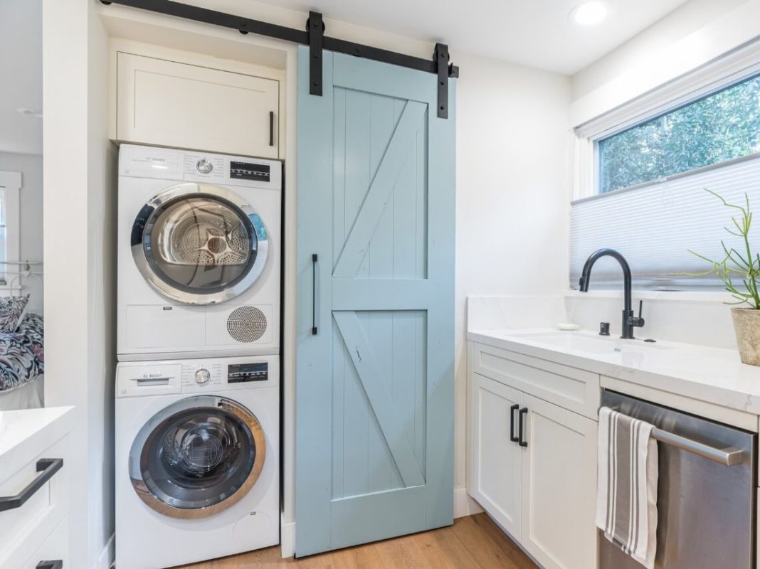 15 Genius Stacked Laundry Room Ideas to Maximize Space (2024)